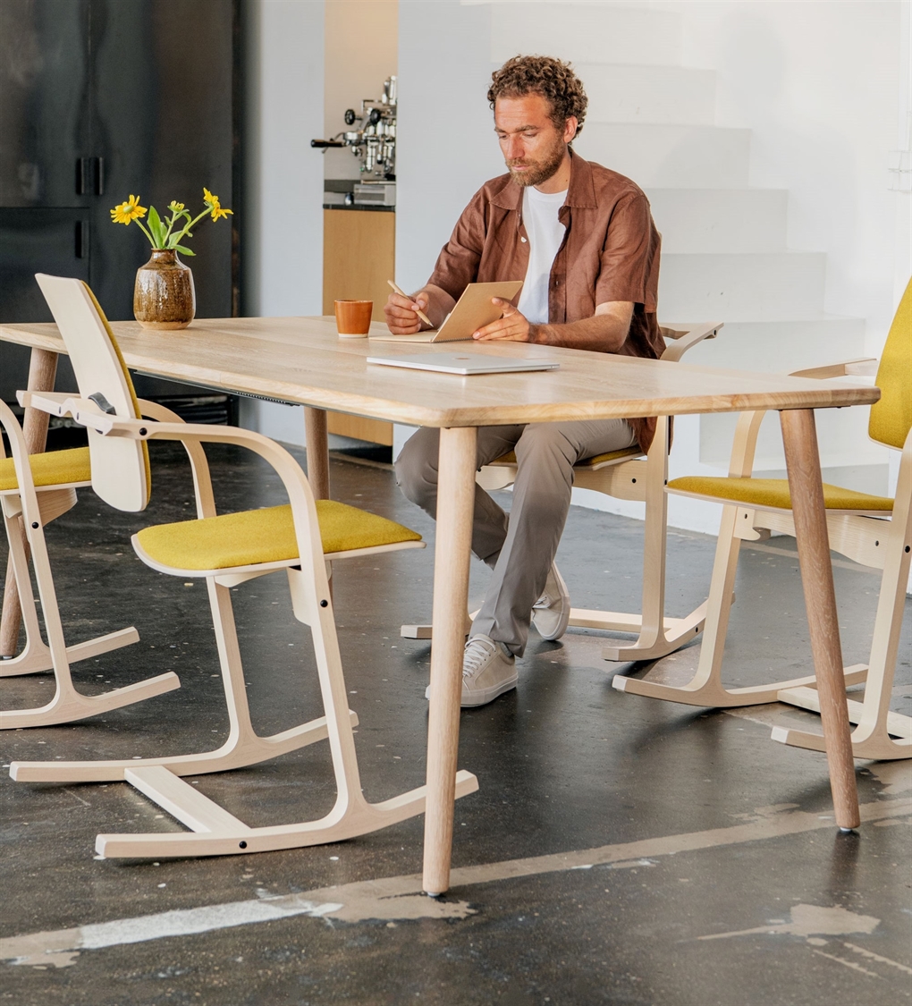 Chairs For Working - Back in Action