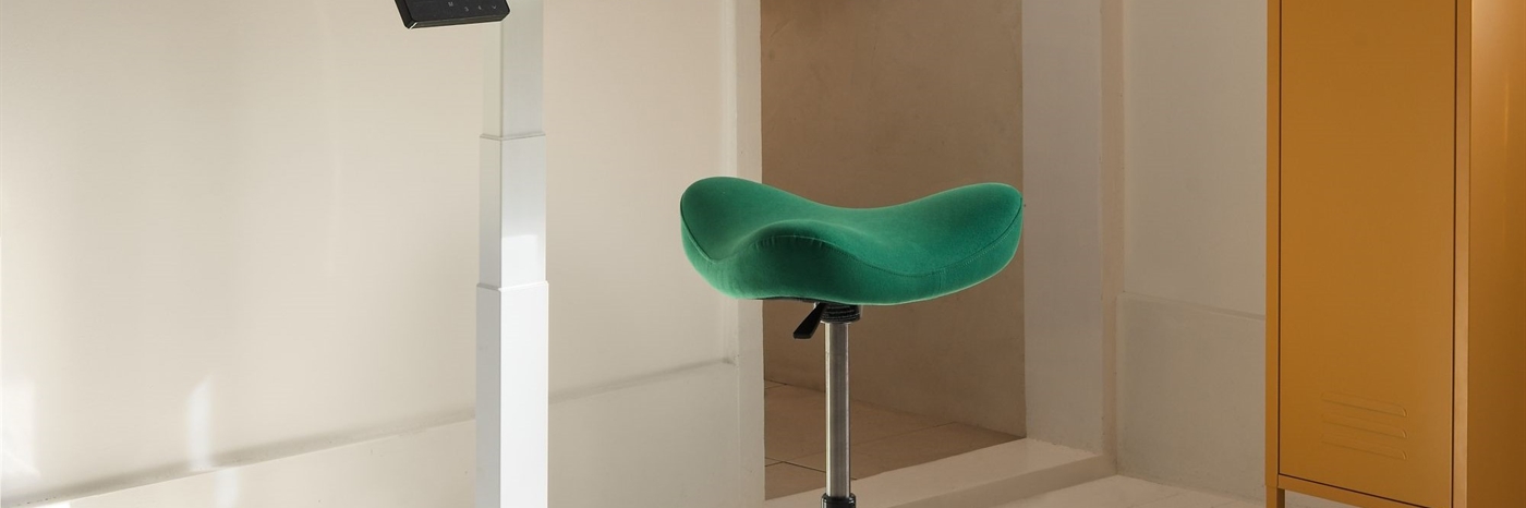 Compact SitStand Desks - Back in Action