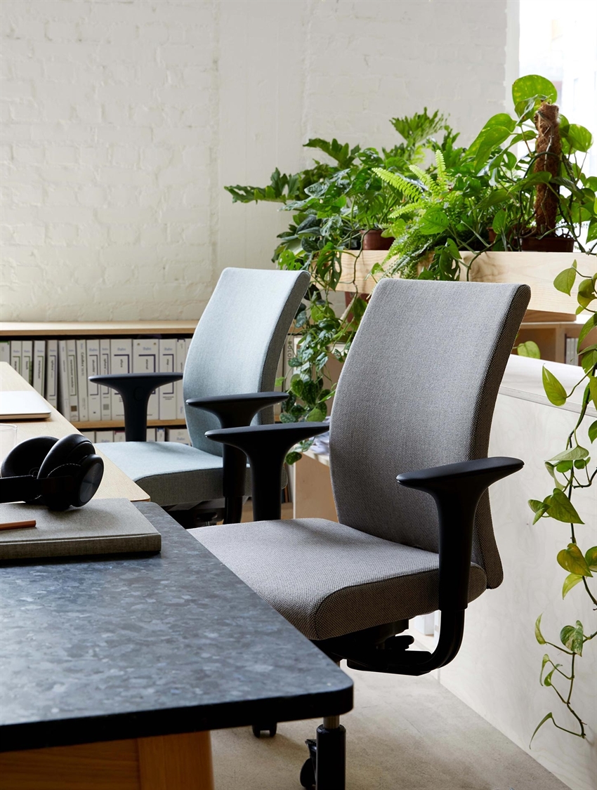 HAG Creed - Back in Action