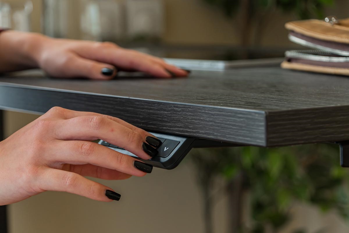 Lavoro Desk Controller - Back in Action