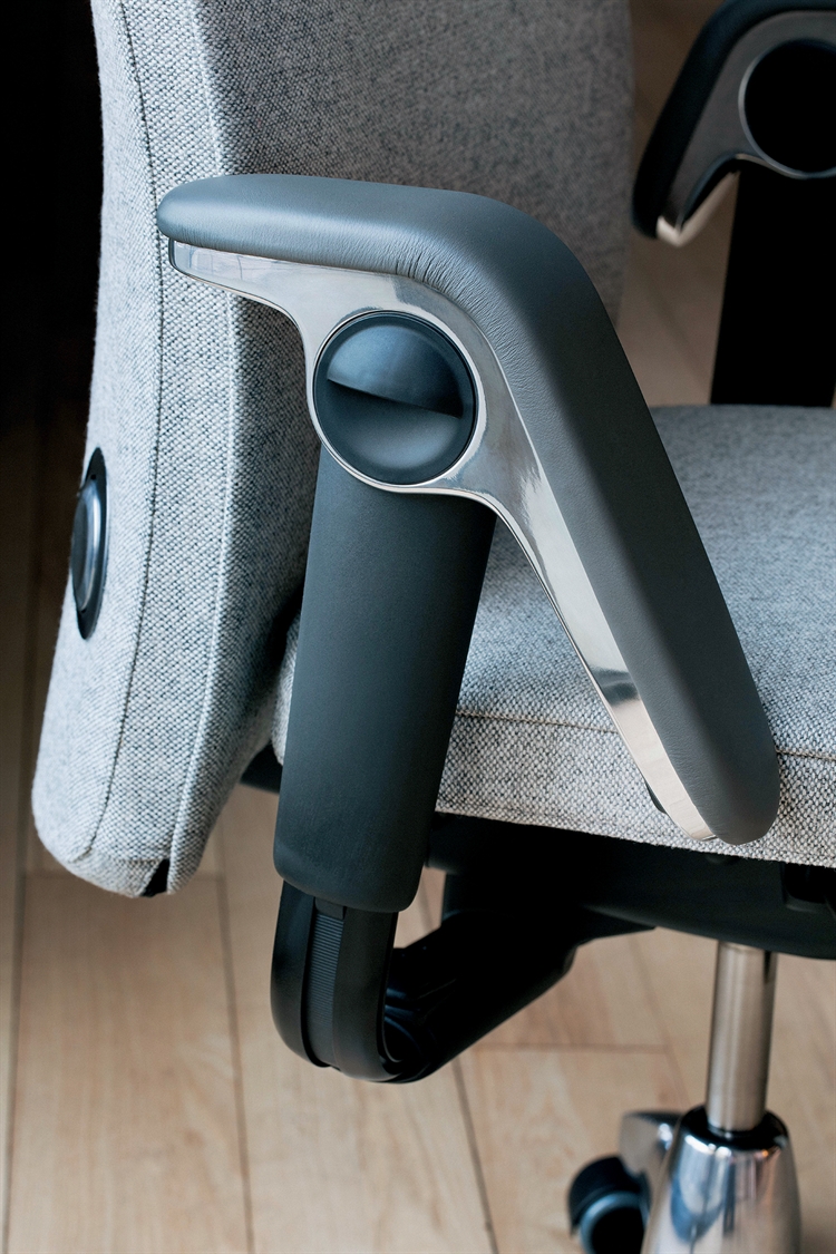 HAG Tribute Create Your Own - Back in Action