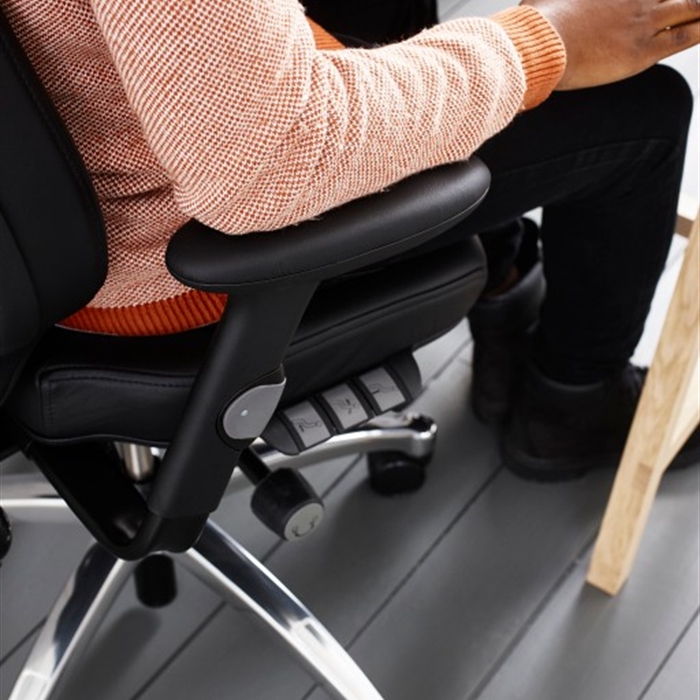 RH Logic 400 - Build Me! - Back in Action